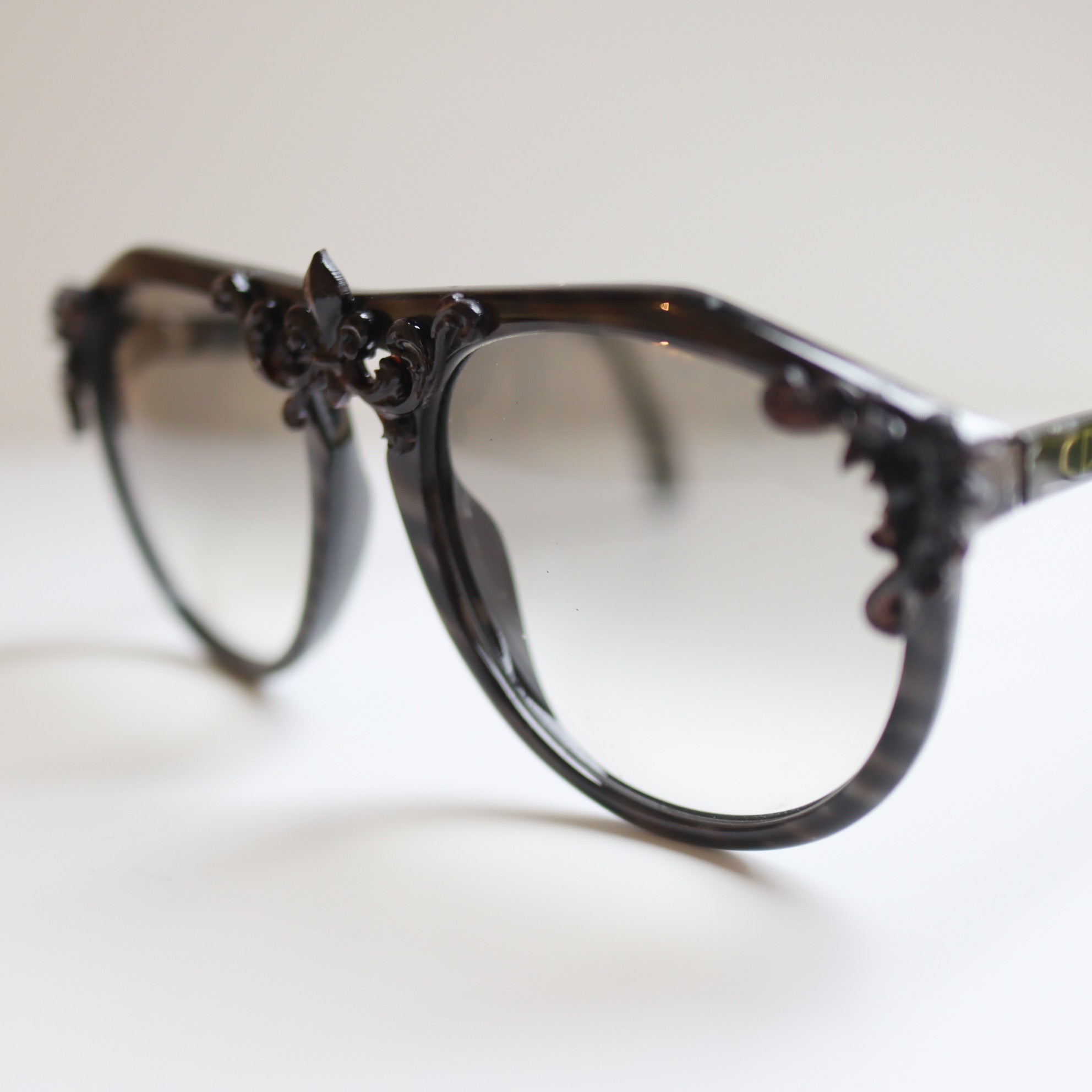 ANIGIG MOLDING GLASSES DARK BROWN×GRAY – GIGINA