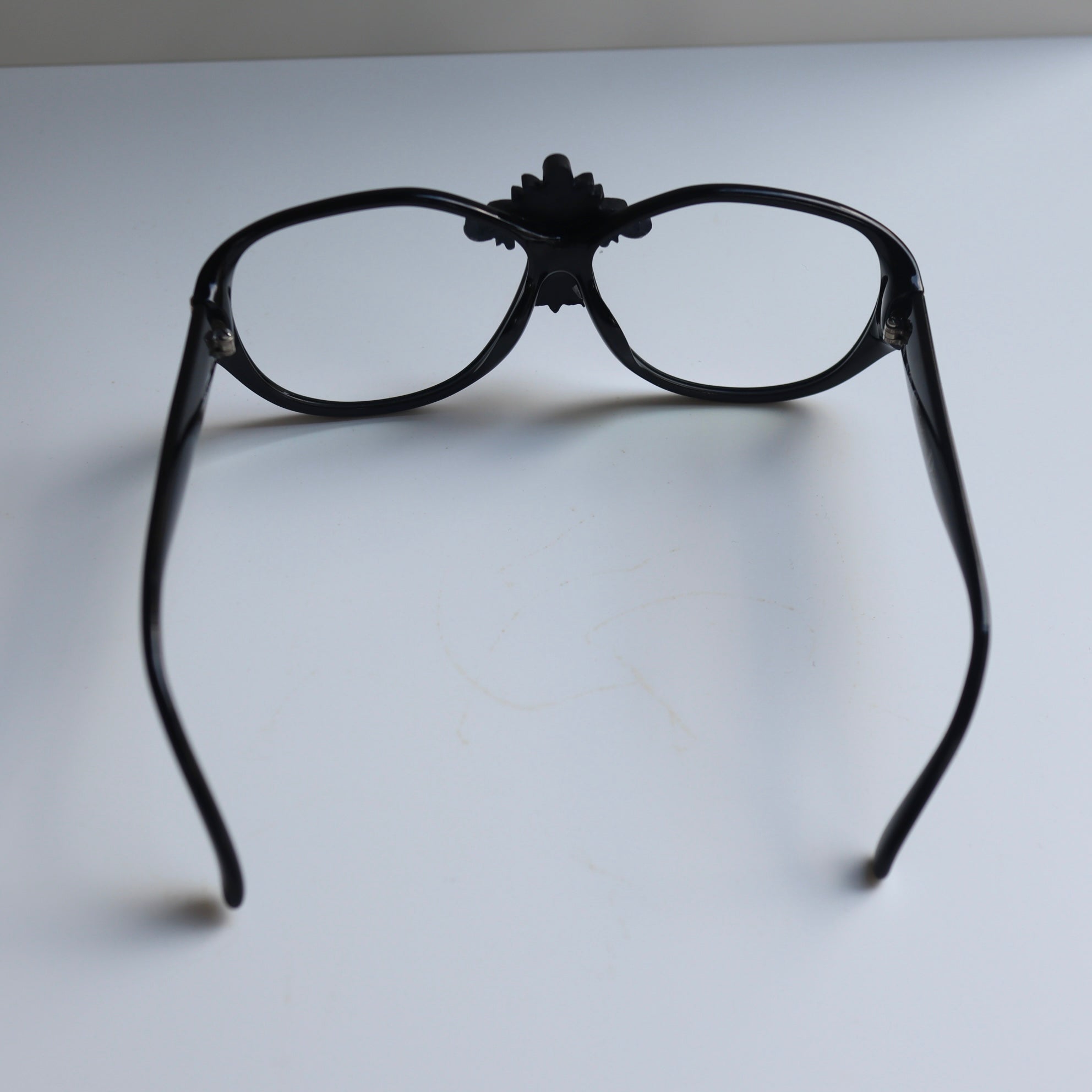 ANIGIG MOLDING GLASSES 老眼鏡 BLACK – GIGINA